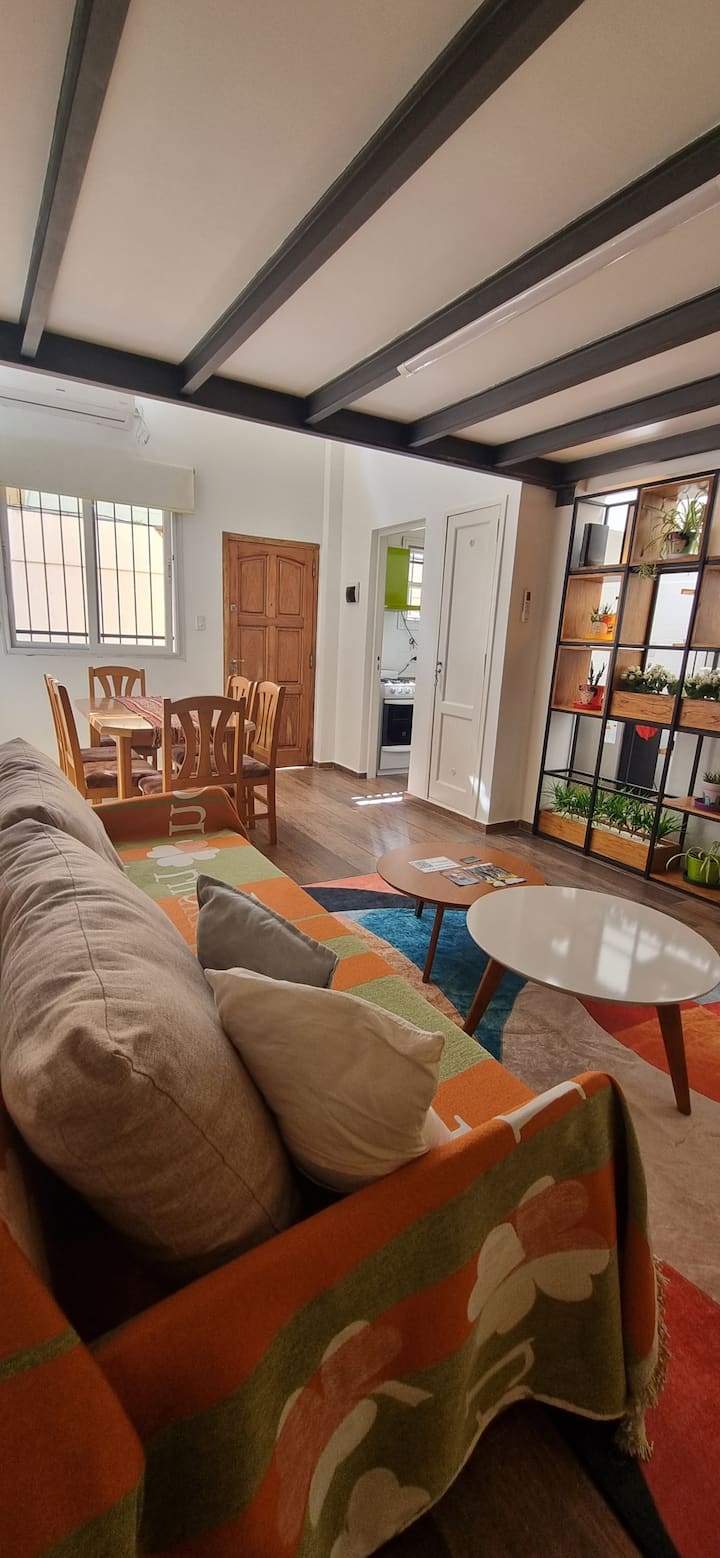 ¡Encantador Loft Luminoso, Excelente Ubicación! - Argentina