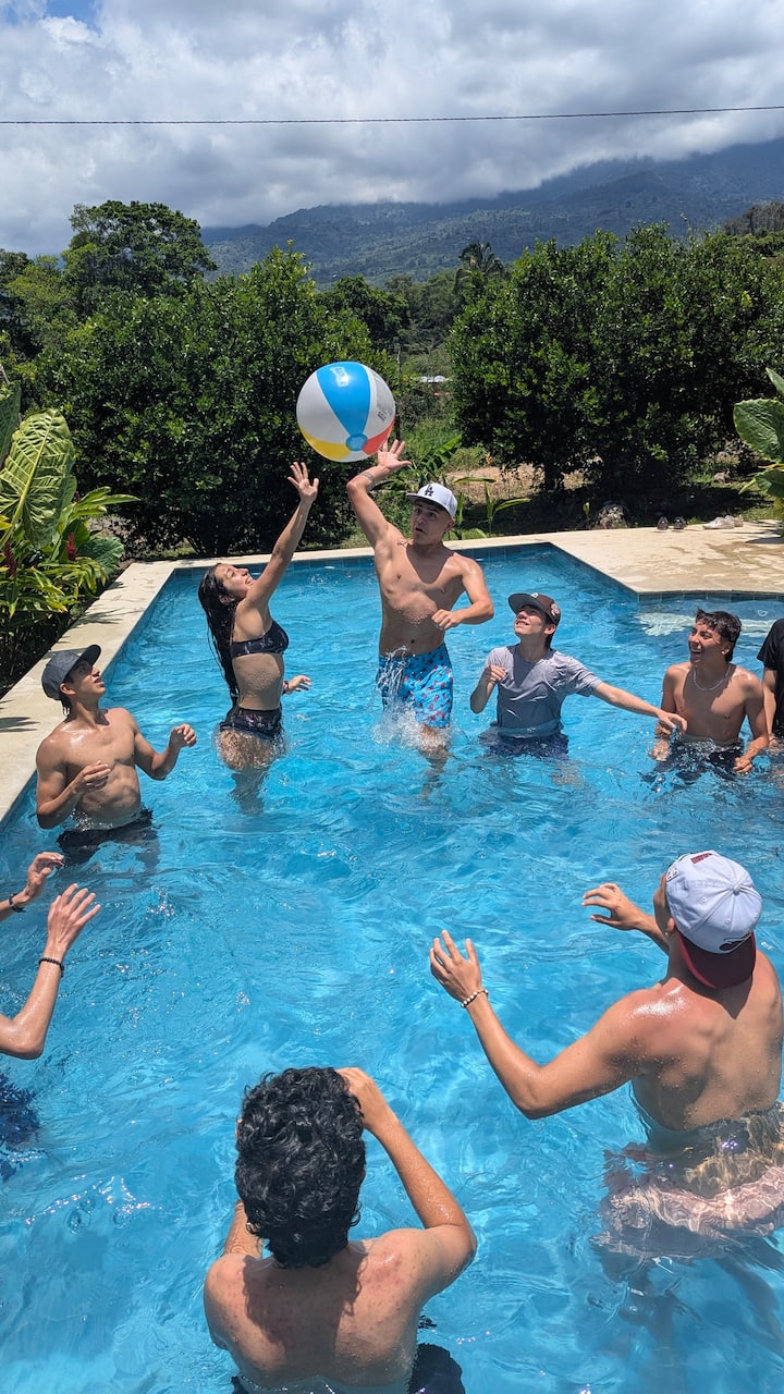 Casa Familiar, Piscina Privada - Viotá