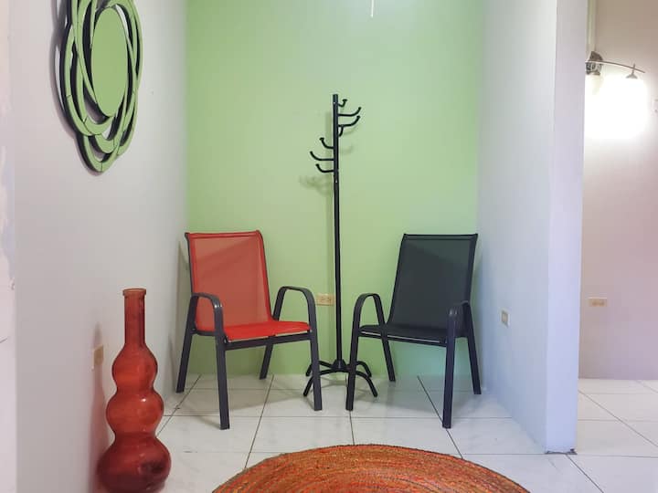 Tropical Tranquility - 포트오브스페인