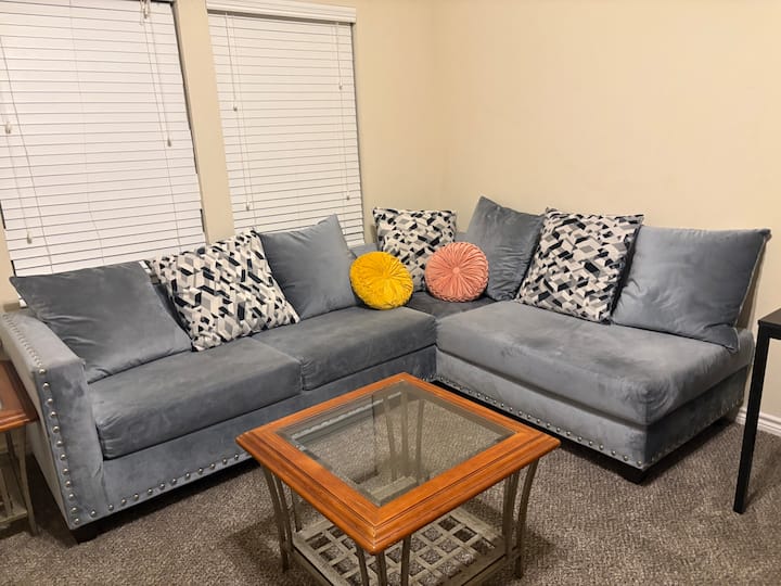 Spacious 4200 Sqft | 6 Bdrms 4 Bath | Gym |Pets Ok - Little Elm, TX