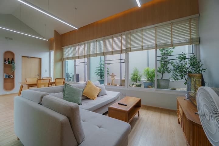 Jinju Little House - Hang Dong