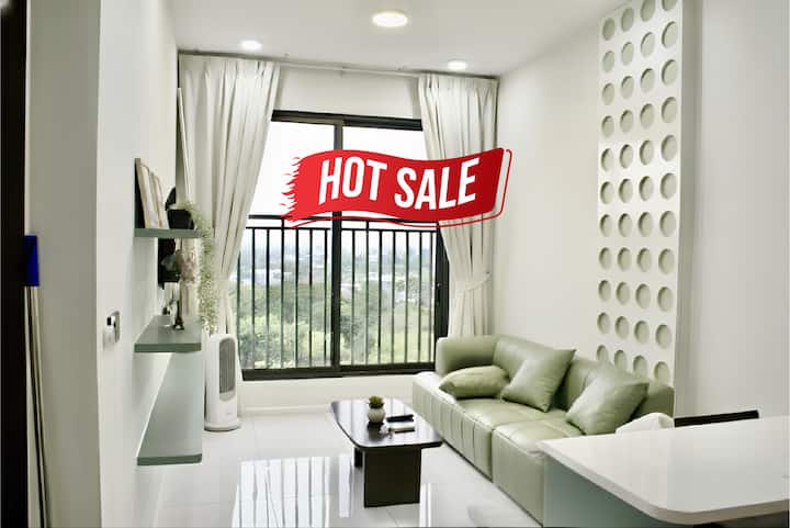 Picity 2br Cozy Apt | 30’ To Airport| Pool & Bbq - Ho Chi Minh City