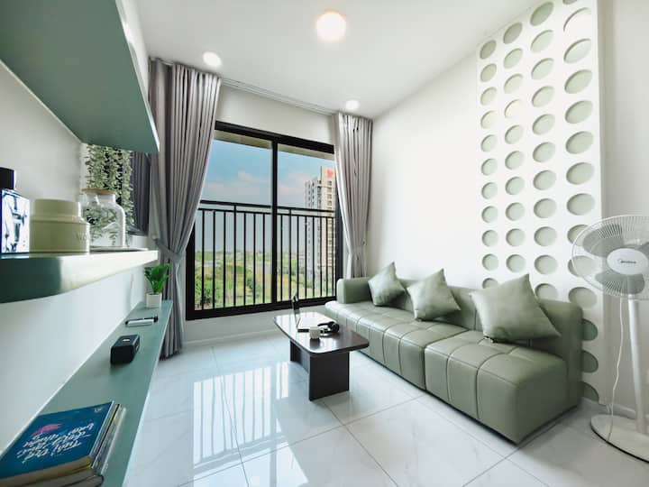 Saigon Airport Picity 2br Business Travelers •Gym - Ho Chi Minh City