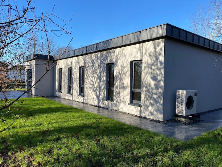 Oak Lodge - Roscommon