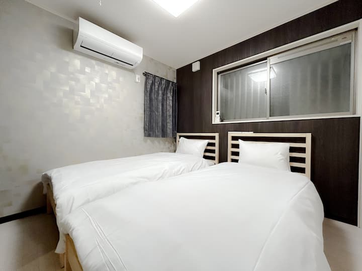 Near St/9 Beds/direct Access To Namba&osaka/a6801 - Sakai