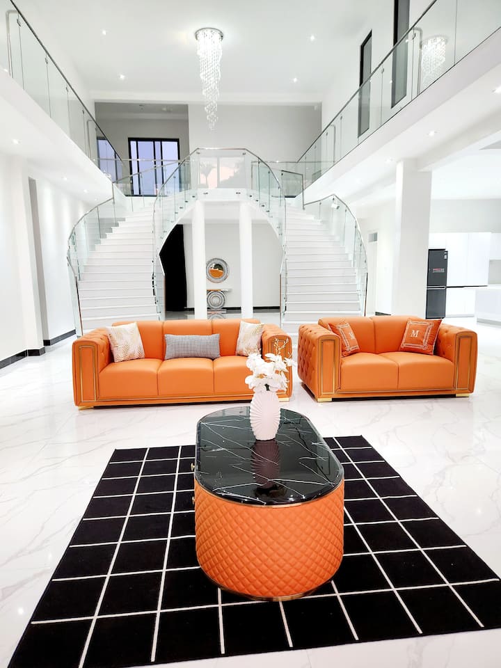 En-suite Room In A Villa With Pool And Sauna. - Kampala