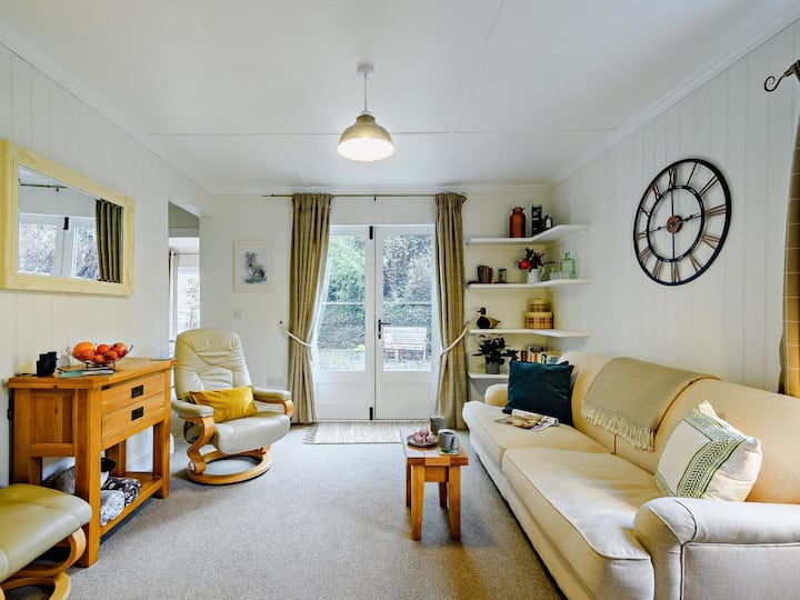 1 Bed In Maybole (Oc-93562) - Girvan