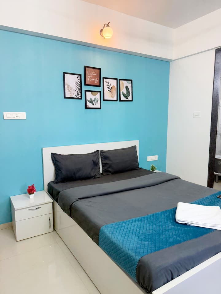 Brand New 3bhk Fully Equipped Home: Gym, Pool - Pune