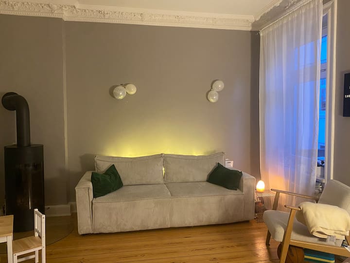 Zimmer Mit Kamin In Ruhigem Altbau. Zentral. - Hamburg