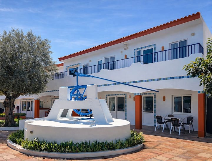 Centre Algarve | Triple Room | Near Olhao - Olhão