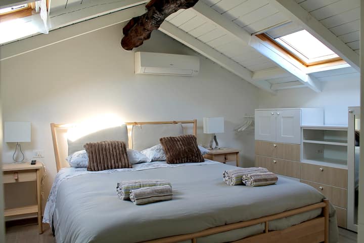 Mansarda Nel Cuore Di Como - Kiko’s Attic - Como