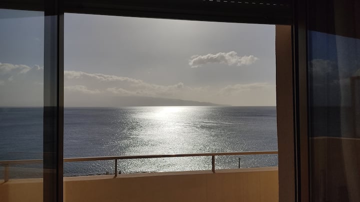 Grand Appartement Avec Vue Sur Le Stretto. - Messina