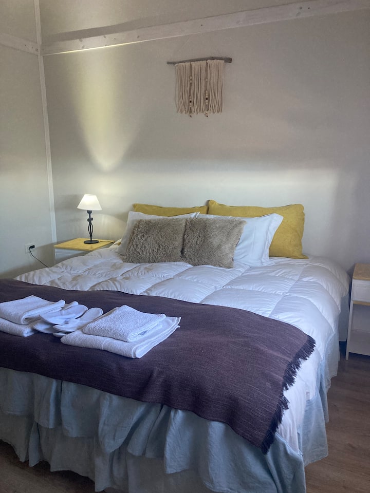 Moderna Y Confortable,  Vista De  Montañas, 2pax - El Calafate