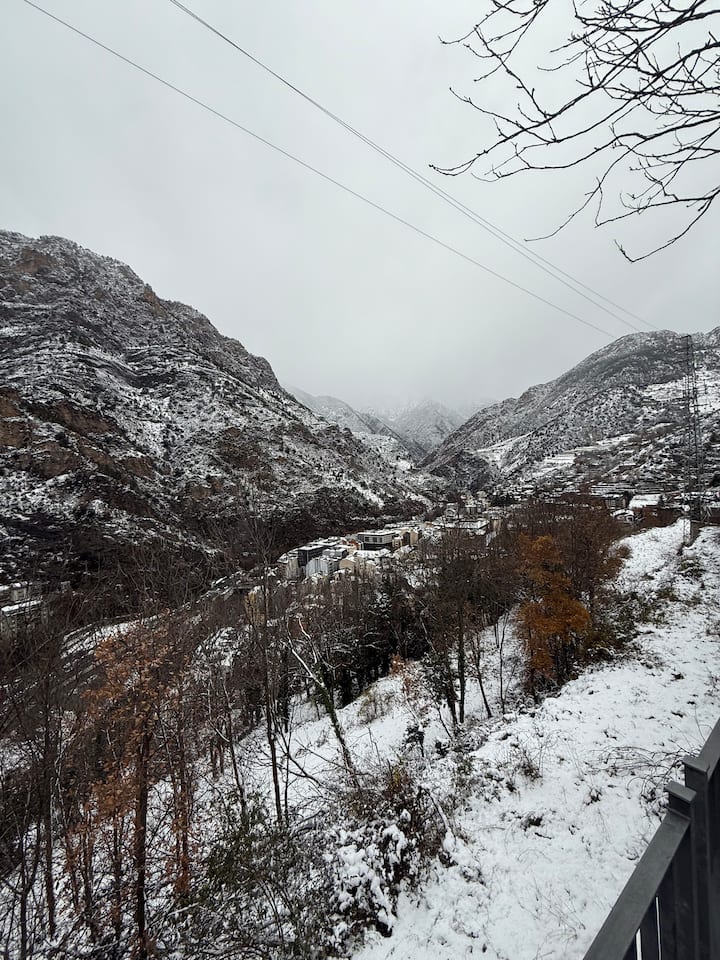 Well Located And Nice Views. - Andorra