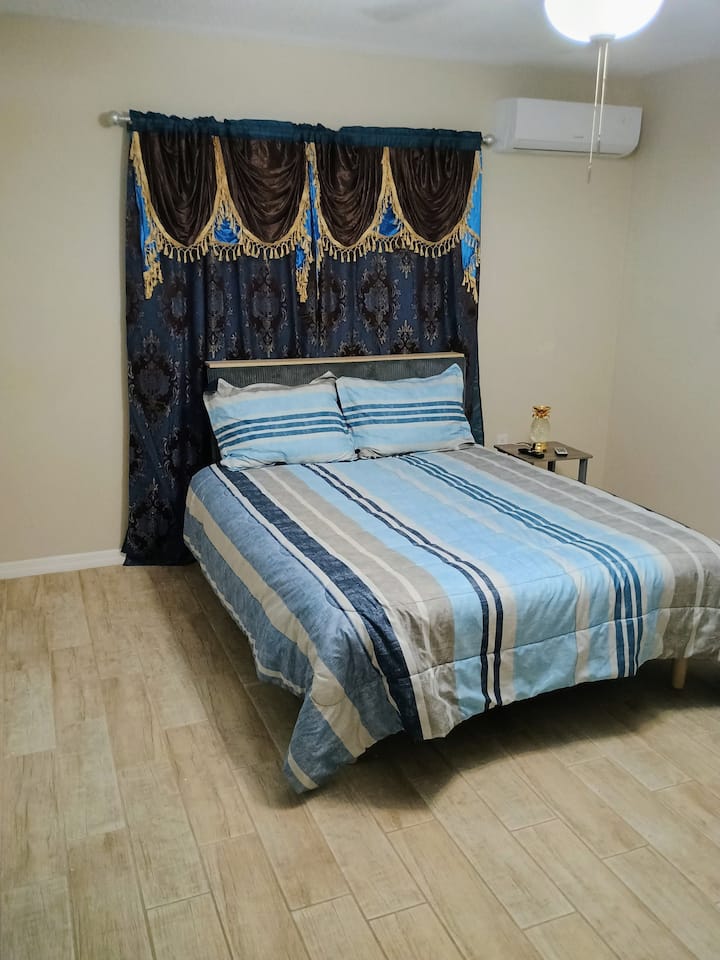 La Villa Azul - Spring Hill, FL