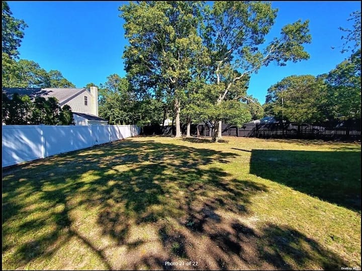 Modern Home “Near The Hamptons” - Long Island Game Farm Wildlife Park & Children's Zoo