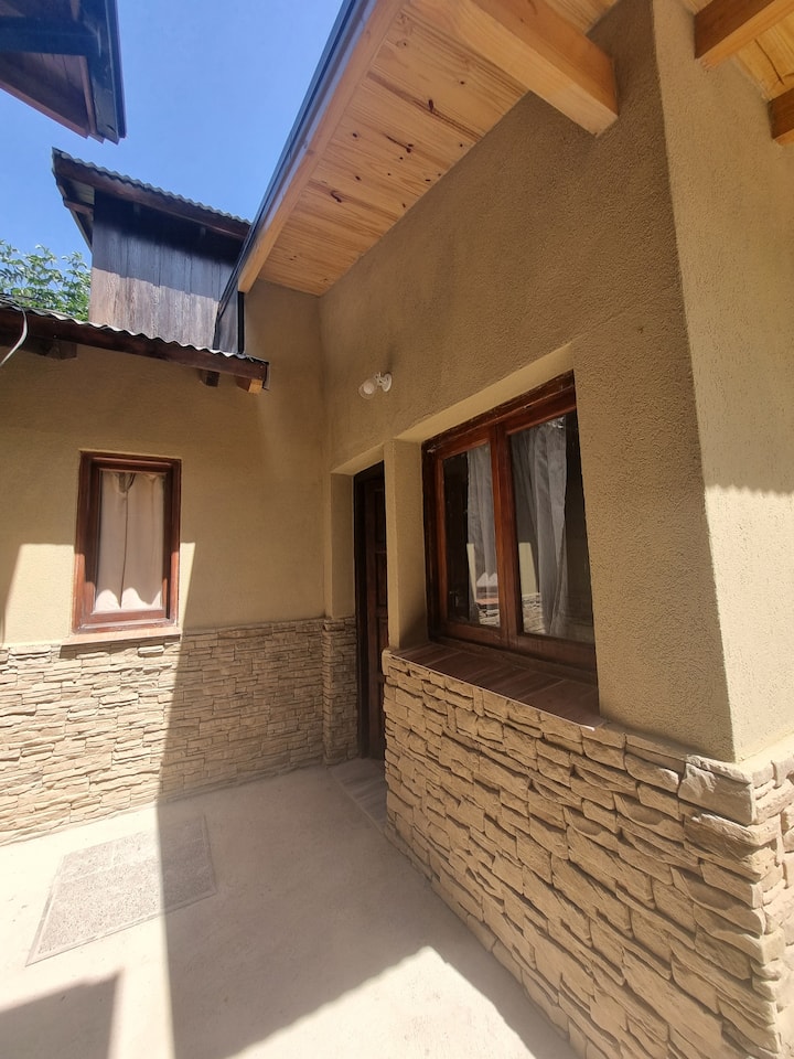 Casa Con Patio Compartido Centro - San Martin de los Andes