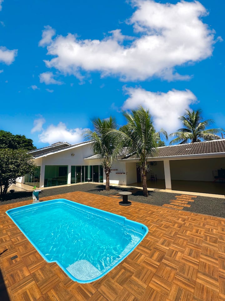 Casa Com Piscina E Totalmente Climatizada - Foz do Iguaçu