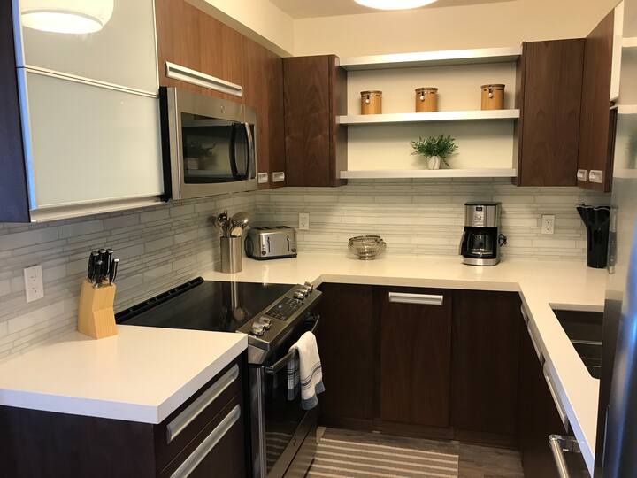 Thoughtfully Furnished 3bd Unit - Yorkton