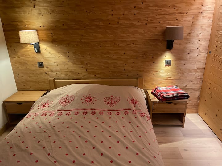 Une Chambre à Louer - Moutiers