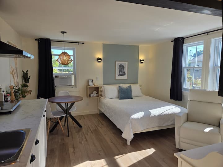 Studio 109 
Avec Cuisine Et Buanderie - Bonaventure