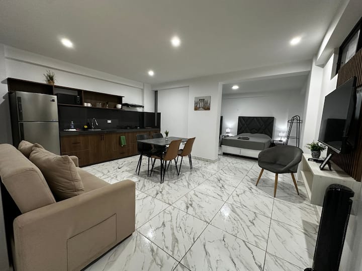 Moderno Apartamento En Centro De Tacna 303 - Tacna