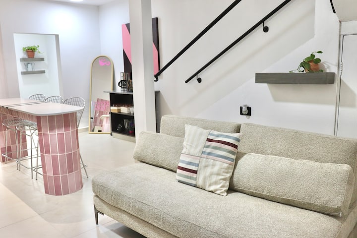 Bonita Casa Zona Tec, Vias Rápidas Con Wifi Veloz! - Monterrey