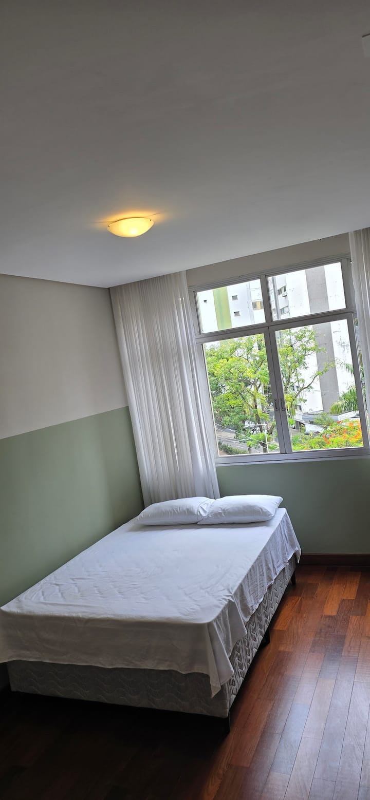 Apt Jardim Apipema 4/4, Garagem - Salvador, Brazil