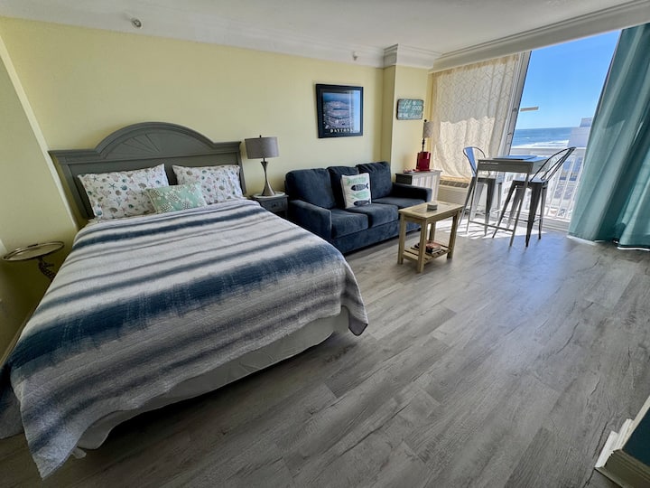 Daytona Beach Ocean View Relaxing Vacation - Daytona Beach