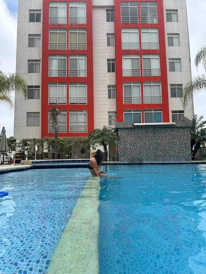 Depa En Condo Privado Con Piscina Y Parqueo - La Libertad