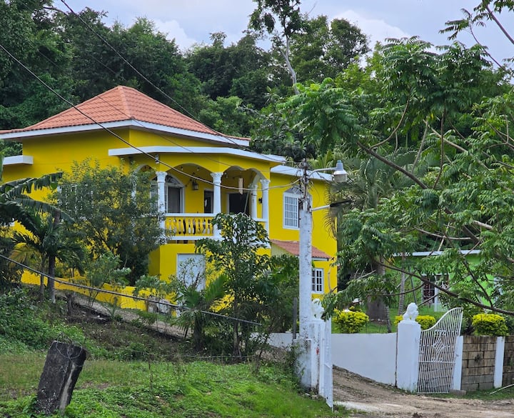 Country Cottage In The Bay - 자메이카