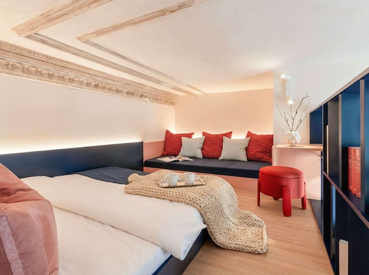 Turnkey | Wenceslas Square Two Level Apartment Iii - Prague