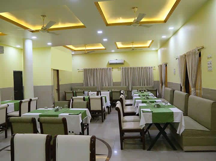 #1 Couple Friendly Place Near Airport - Aurangabad