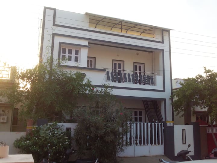 Raina's Home - Bhuj