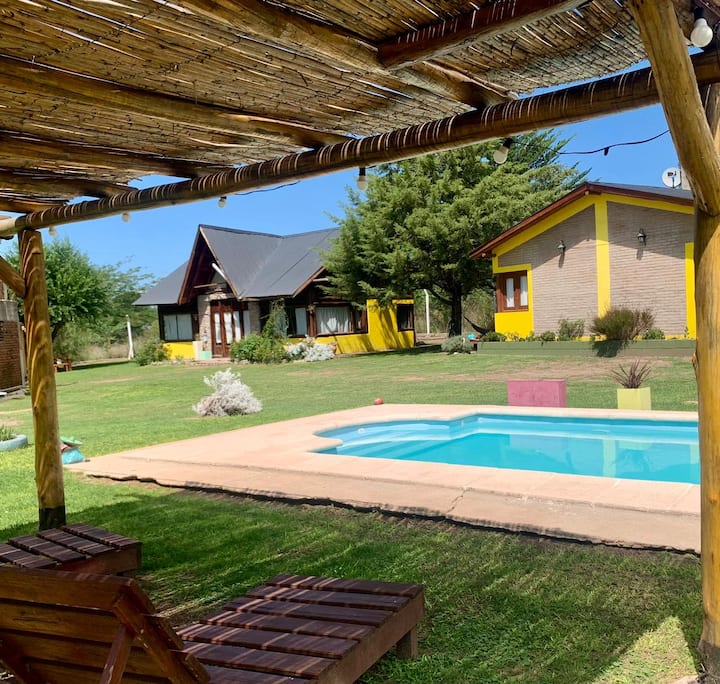 Cabaña Serrana Con Pileta Y Parque - Villa Carlos Paz