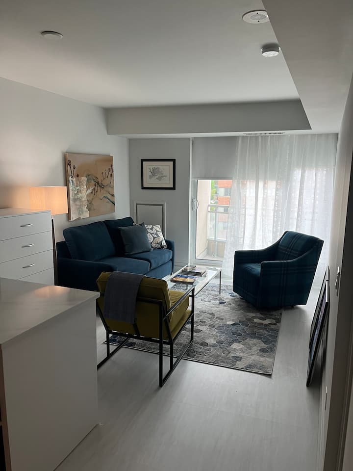 A Fashion Designer’s Little Nook - Toronto