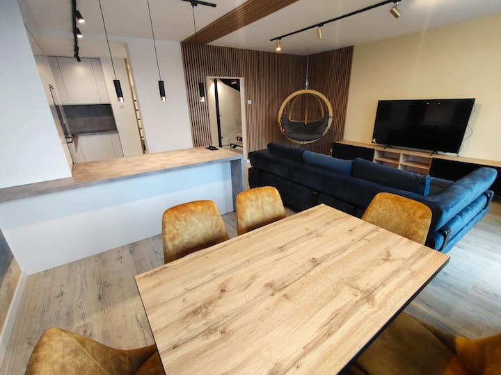 Apartament Dwupoziomowy Premium - 카토비세