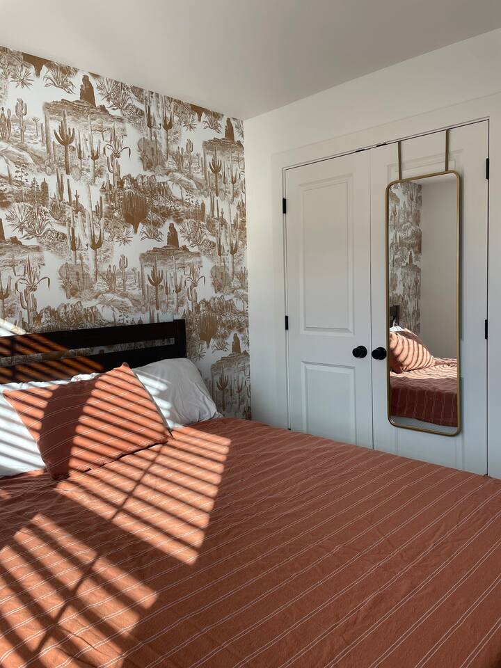 Private Bed & Bath For 2! - Nashville