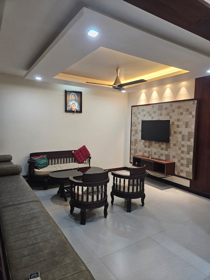 Spacious 3 Bedroom Apartment In City - Cochín