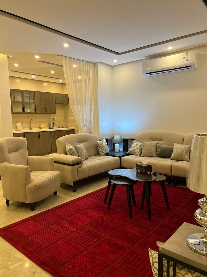 مسكني الأنيق ثلاث غرف وصالة - Jedda
