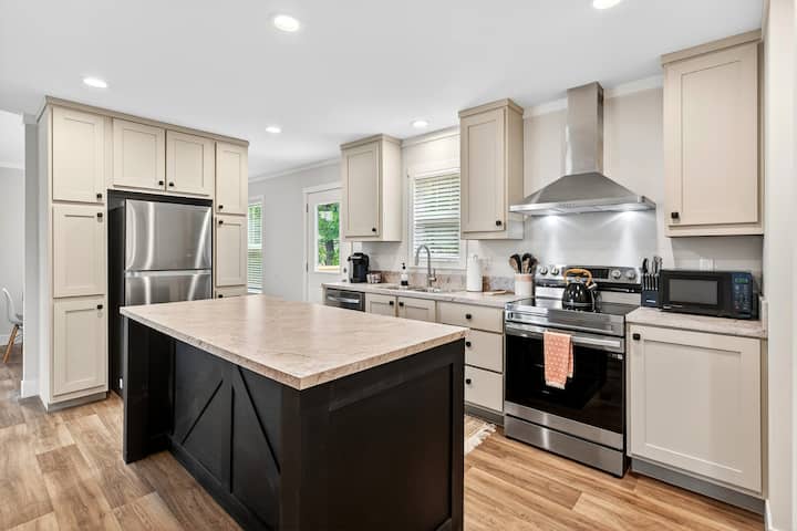 New Construction 12min To Downtown Avl & Black Mtn - Swannanoa, NC