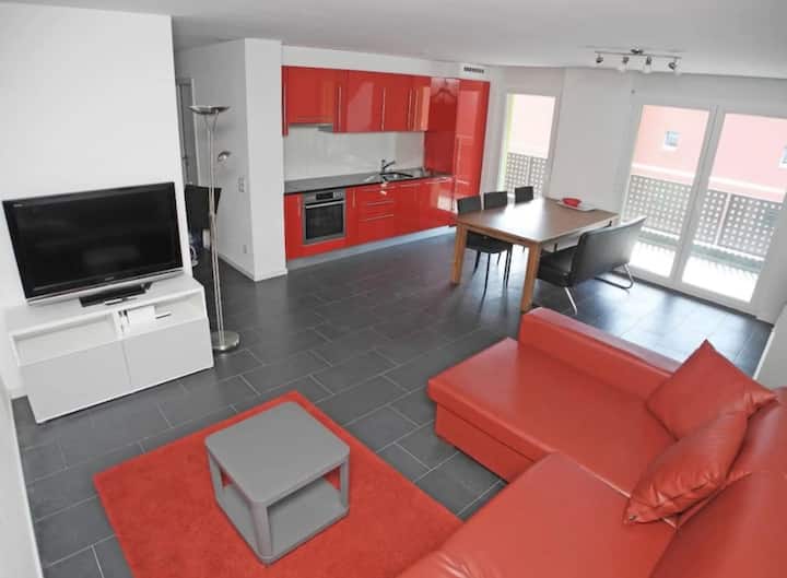 Grossräumige Zentrale Wohnung - Locarno