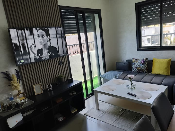 Studio Calme En Plein Centre-ville A 1 Min Du Tram - Casablanca, Maroc