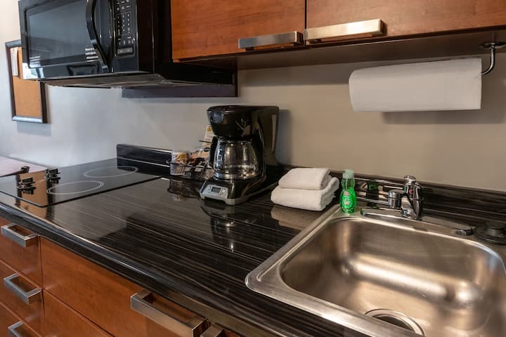 Stay In Style – Prime Location In St. George! - St. George, USA