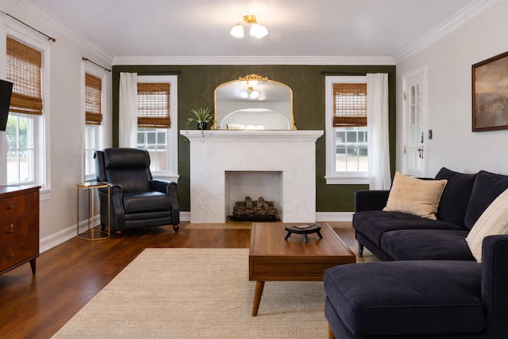 Midtown Retreat W/ Private Patio | Walk To Expo - Tulsa, OK