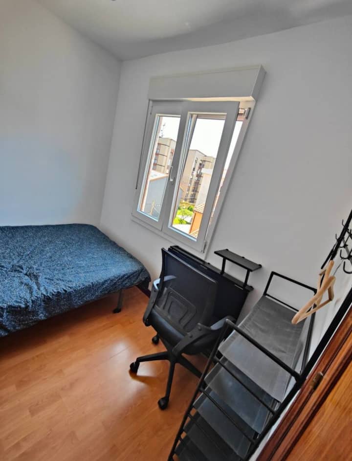 Habitación Con Buena Vista - Santander