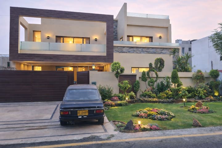 Haven Lodge | 3bhk Luxury Home In Lahore - Lahore