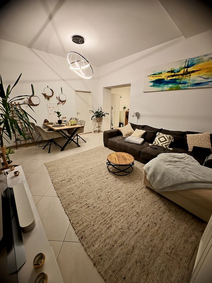 Stylische 3-zimmer-wohnung Im Herzen Von Köln - Colonia