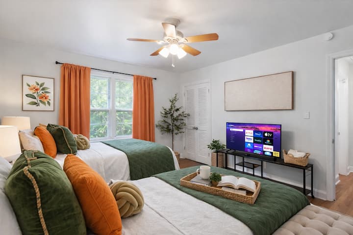 Private Duplex In The Heart Of Charlotte - Charlotte, NC