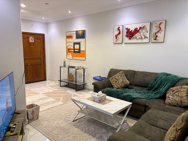 1 | 2br | Chic Apartment | Al Hamra - Jeddah